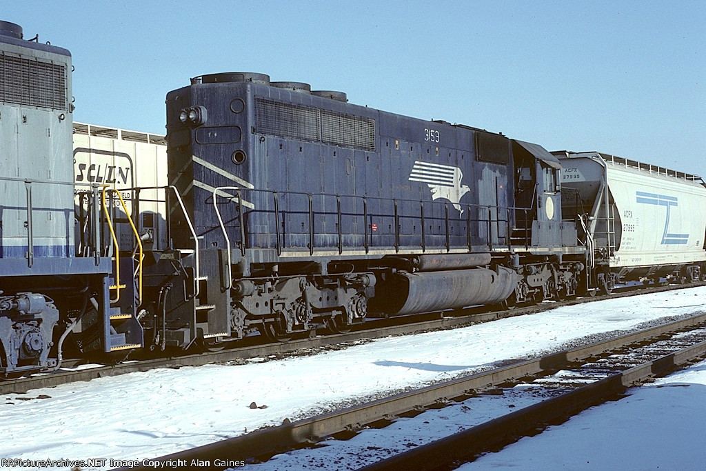 MP SD40-2 3153